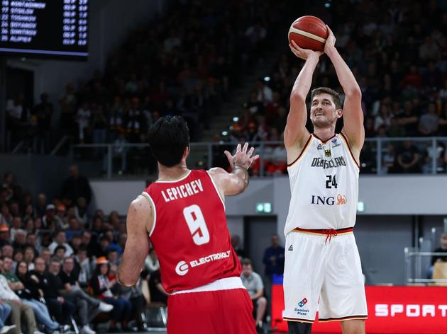 Spektakulärer Transfer: Ex-NBA-Profi Pleiß kommt nach Vechta