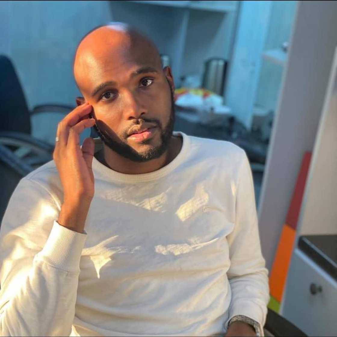 "Please love him extra": Uncle takes little nephew to visit his mom's grave, SA moved