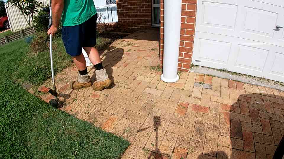 Ultra satisfying lawn edging time lapse compilation