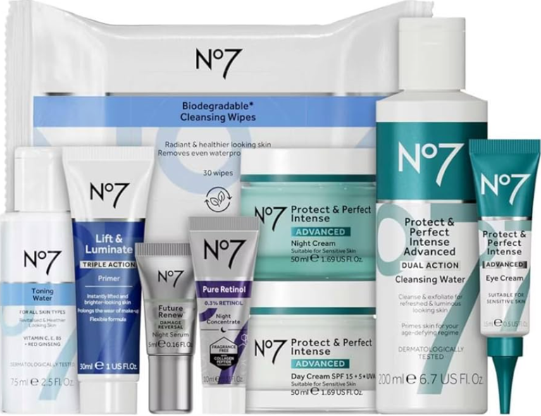 Save £50 on Boots' No7 Skincare Bundle this Xmas!