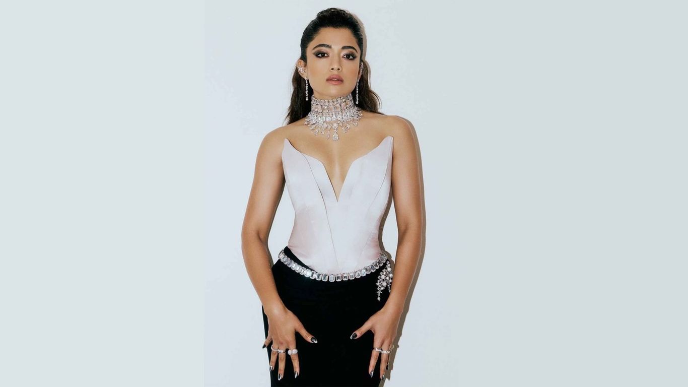 Corset styling guide: Fashion trends in 2025