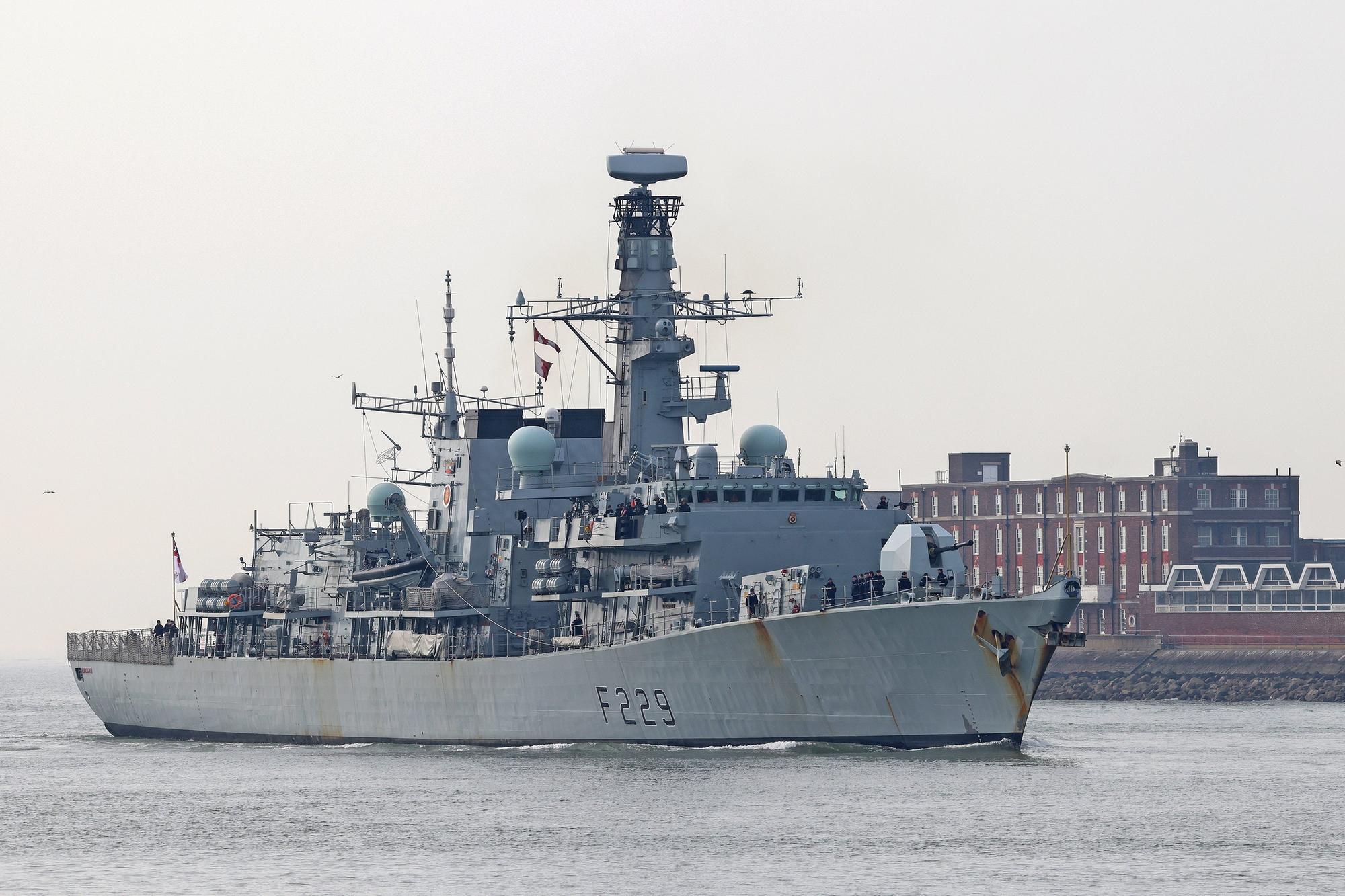 Royal Navy deployments to Middle East decreasing amid "continual review ...