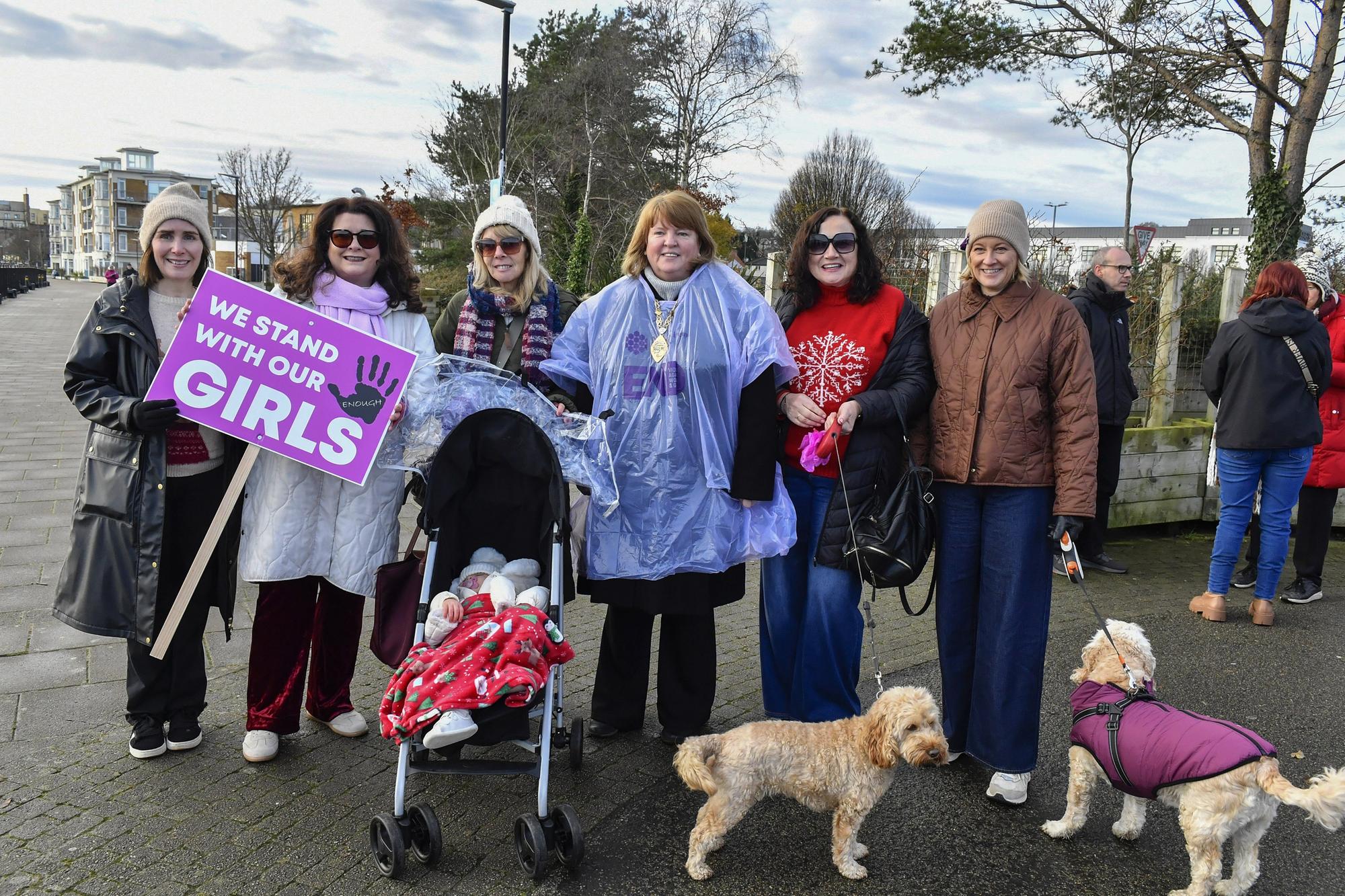 Deputy Mayor helps highlight ending violence against women and girls at Derry Inner Wheel Club walk