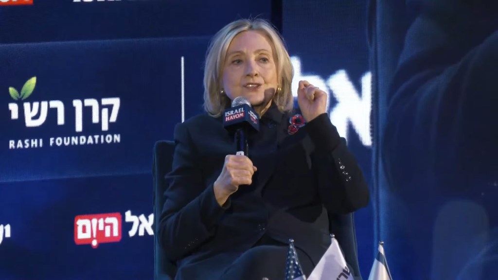 Hillary Clinton blames social media for radicalizing young Americans ...