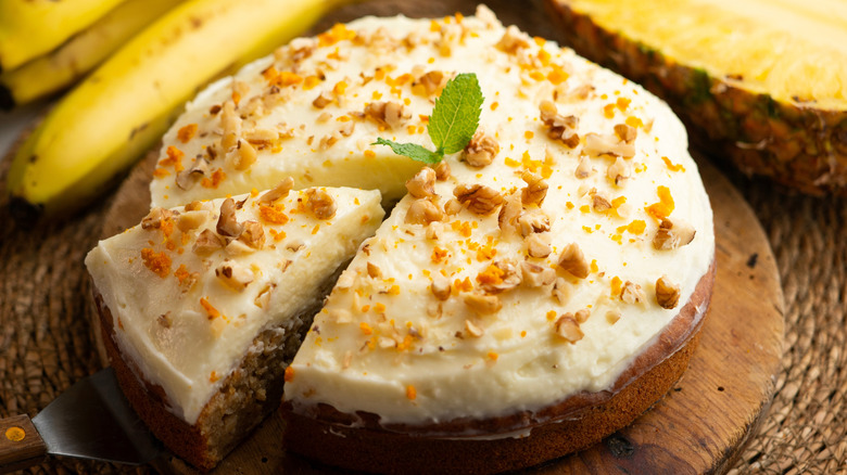 The Vintage Cake From The '60s That Deserves A Big Resurgence