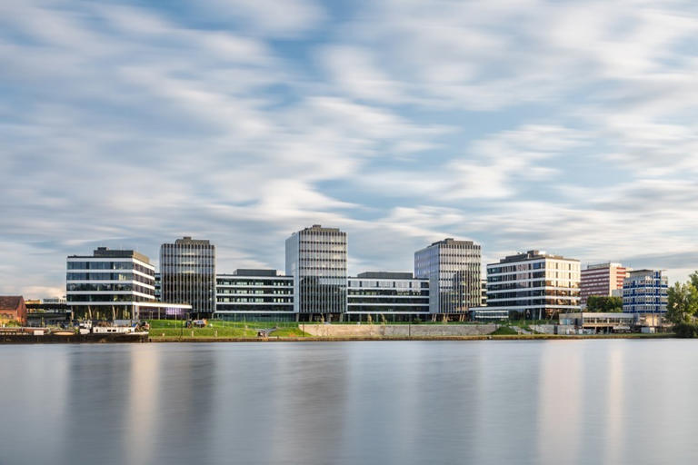 Skupina AFI koupila od Skansky za 3,16 miliardy Kč pražské kanceláře Port7