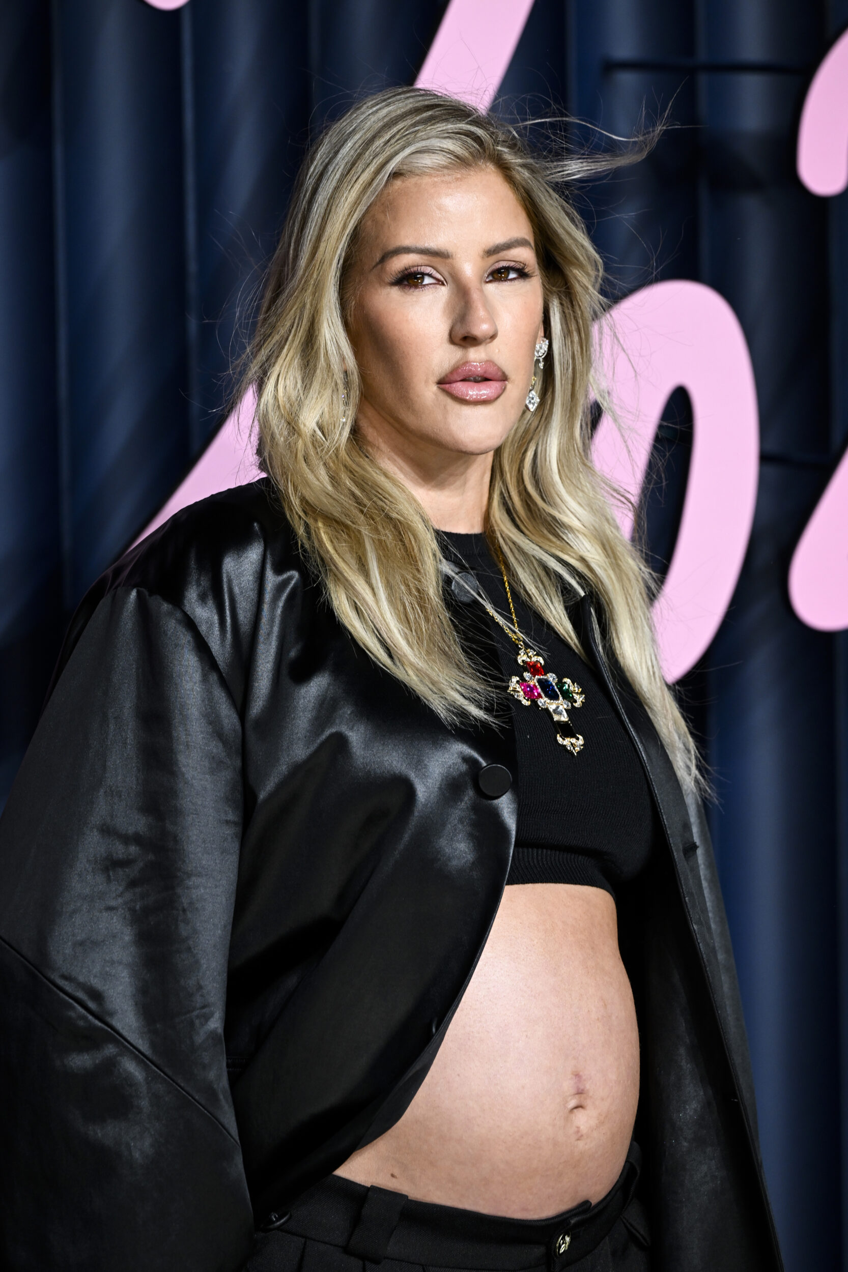 Ellie Goulding to Welcome Baby With Boyfriend Beau Minniear