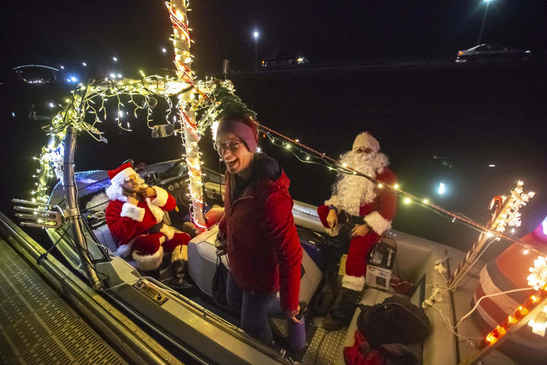 Looking for the best holiday lights in Tri-Cities? Check out these displays