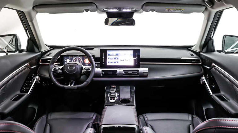 Teste GAC GS4 híbrido Elite 2026: aprendeu com o que a Toyota não fez