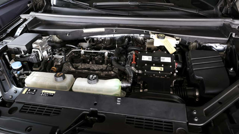 Teste GAC GS4 híbrido Elite 2026: aprendeu com o que a Toyota não fez