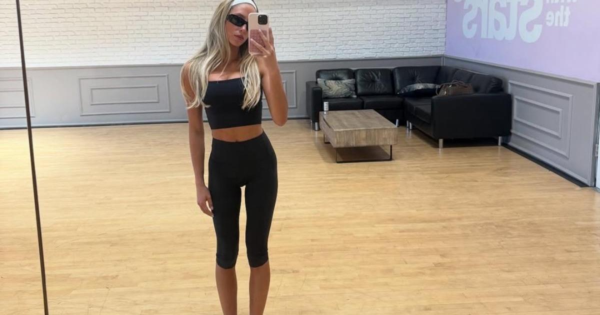 Alix Earle Torches Her Abs in Tense Sauna Workout Video