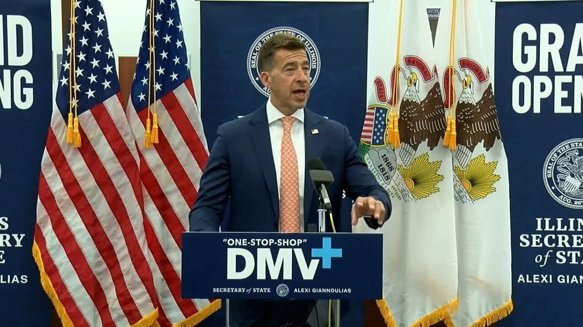 Illinois quick hits: Trump signs Duckworth's BABES Act; REAL ID portals ...