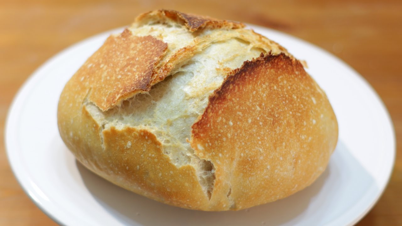 How to make no knead bread - easy no knead Dutch oven bread recipe