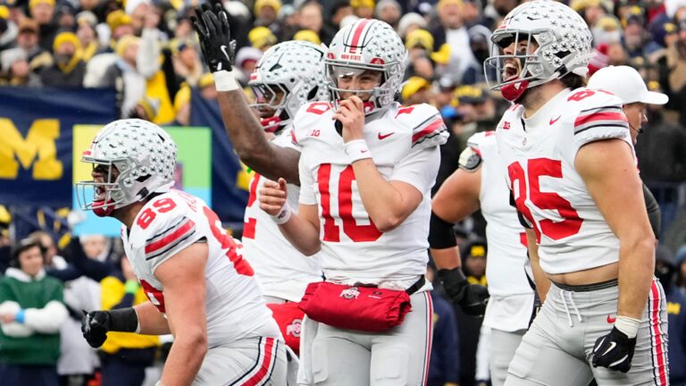 Projected 12-Team College Football Playoff Bracket Using CFP Rankings