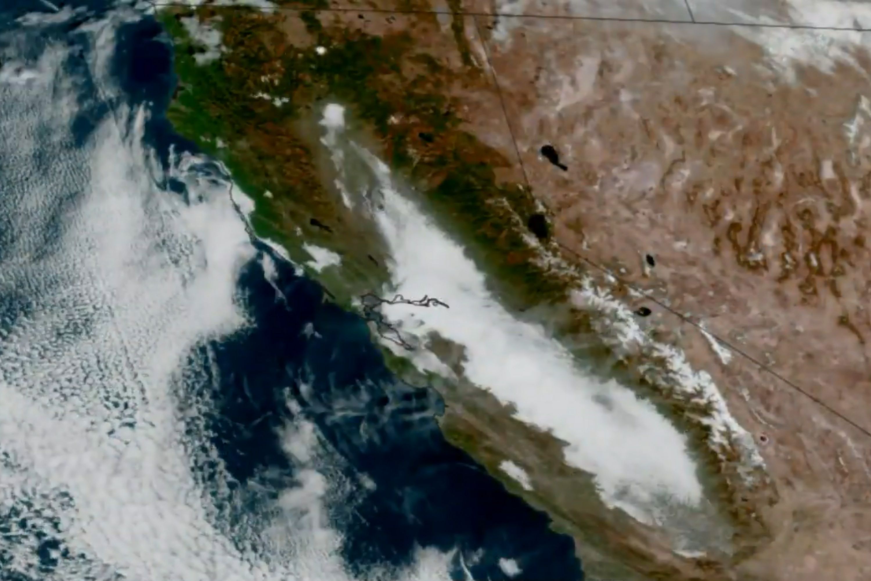 Satellite photo shows "radiation fog" blanketing California