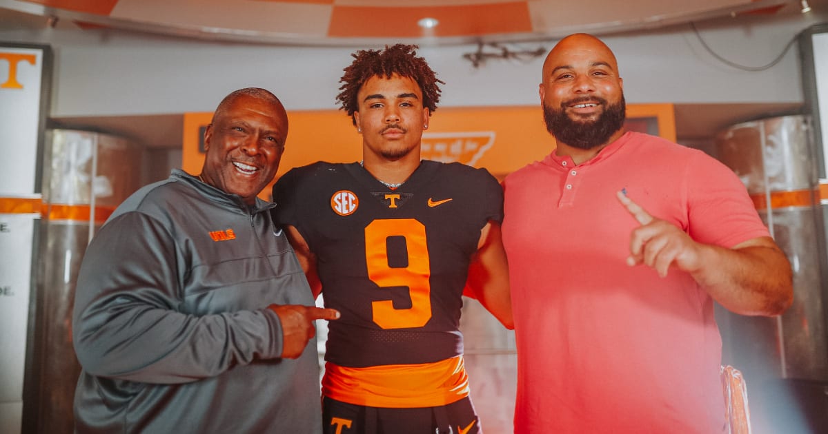 Standout defender Kedric Golston II fulfills dream by signing with Vols