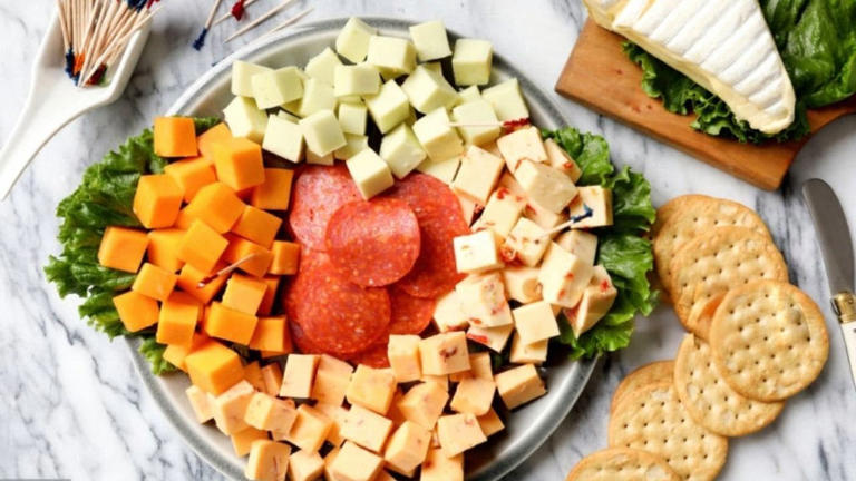 These bulk snacks are secretly the best holiday party move
