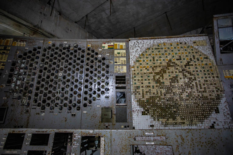 Chernobyl Mold Has Learned To Eat Radiation