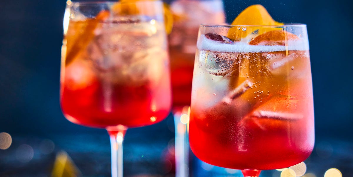 Bitter and sweet, our Christmas cranberry and Campari spritz recipe is ...