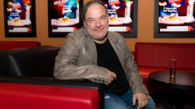 Kálloy Molnár Péter halálát követően is folytatódik a színész kedvenc ...