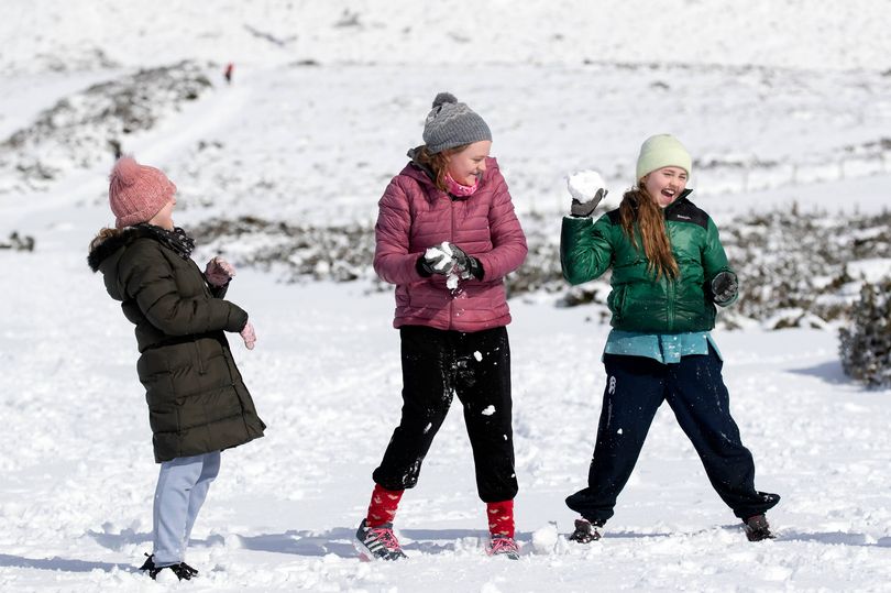 Met Eireann Storm Goretti timeline forecast confirms 'snow warnings ...