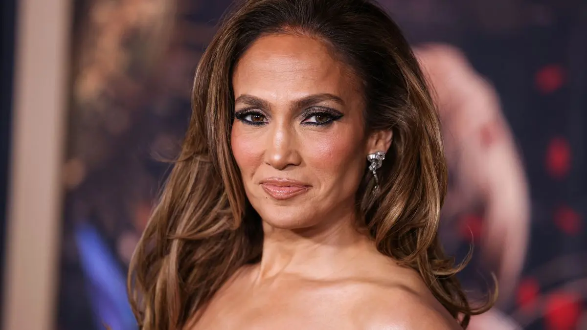 Jennifer Lopez, 56, stuns fans in figure-hugging red dress for hot ...