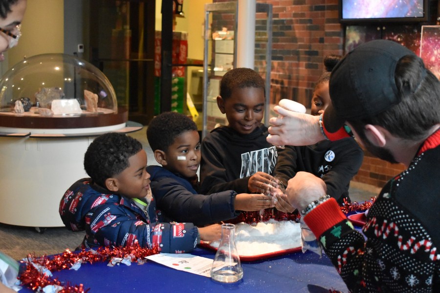 ‘Coca-Cola Christmas: A Month of Magic’ returns to Baton Rouge museum ...