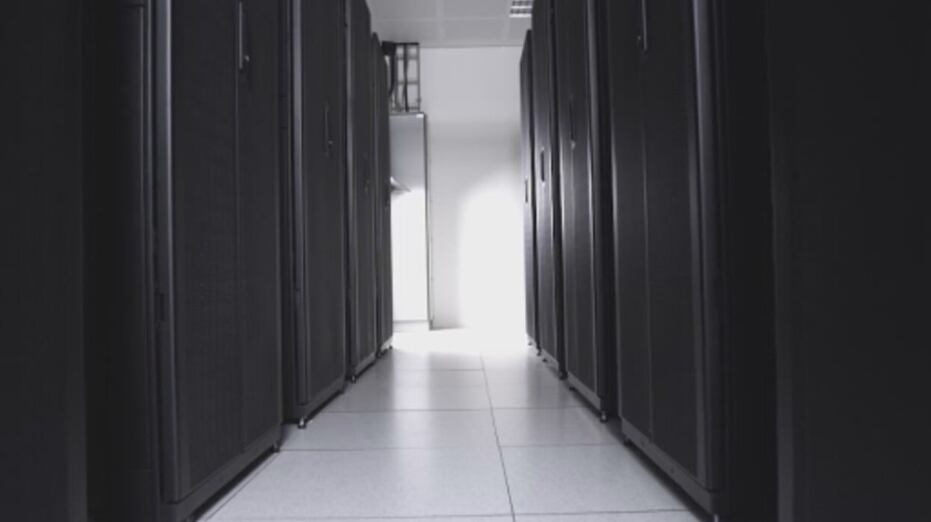 Metropolitan Planning Commission holds public hearing regarding data center