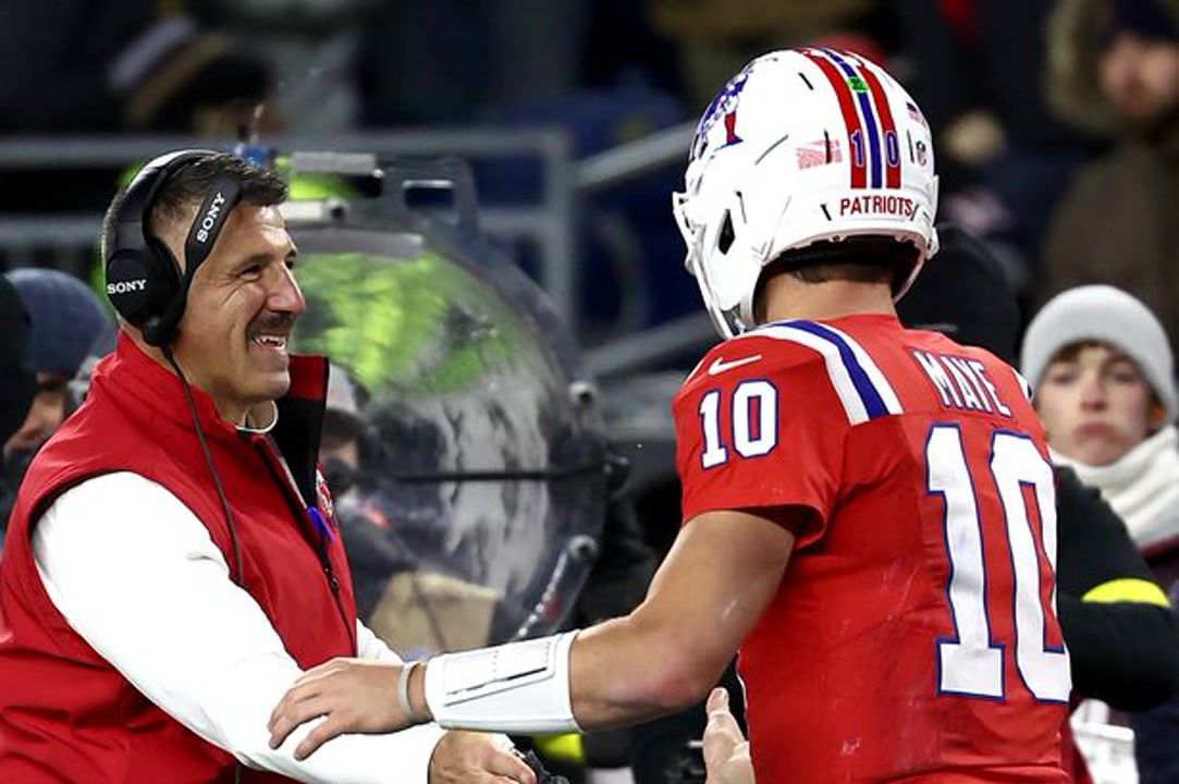 Patriots' Vrabel praises Drake Maye as MVP buzz grows