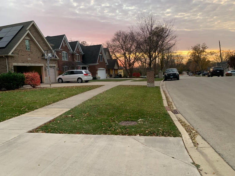 Elmhurst Unmoved By Path Plan Protesters Who Fear Crashes