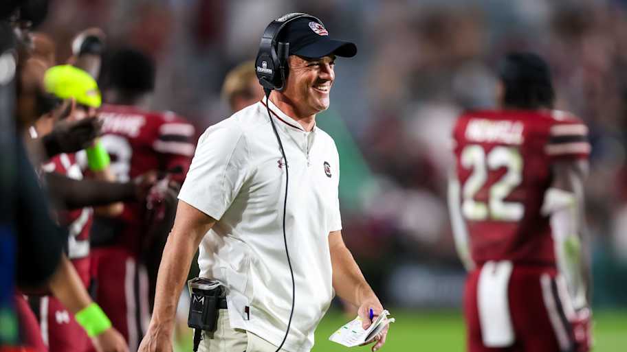 South Carolina Football Recruiting: Three-Star IOL Anthony Baxter Sings ...