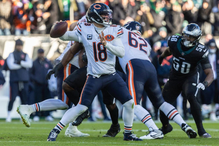 Bears HC Ben Johnson Disregards First Seed Placement Ahead of Game week ...