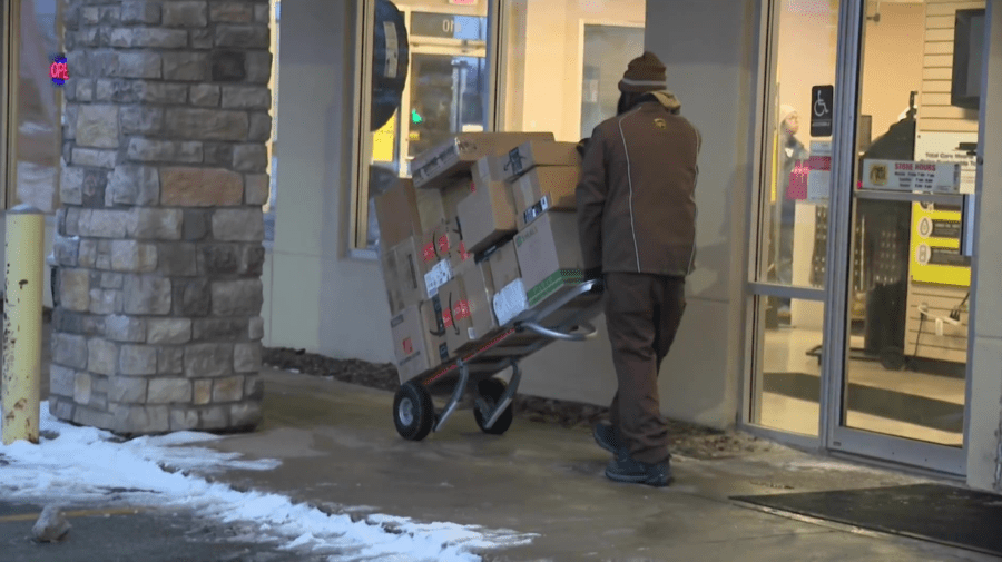 Countdown to Christmas: Iowa carriers prep for peak delivery season
