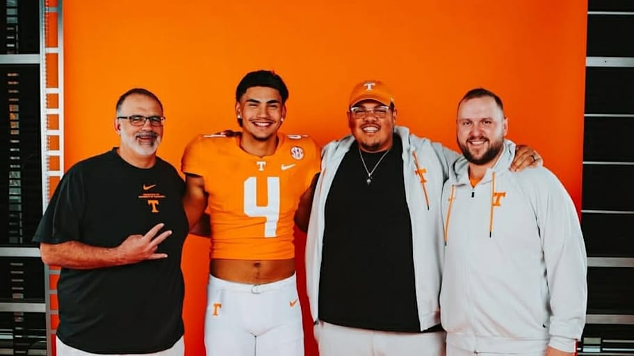 Early Signing Day Profile: 2026 TE Luca Wolf Officially Signs with ...