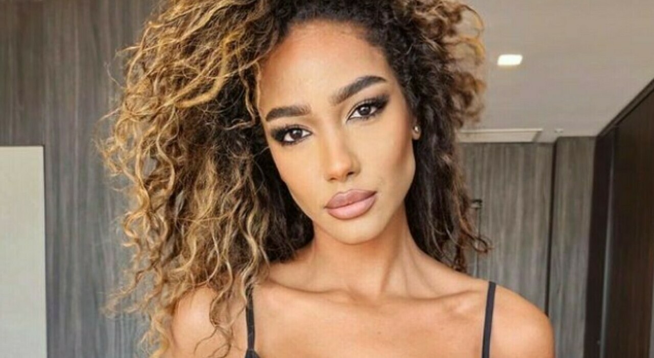 Samira Lui condurrà Ok il prezzo è giusto? La mossa di Mediaset. Iva ...