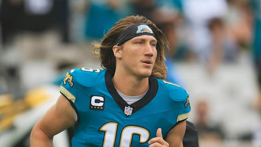 Danny Dimes vs. Trevor Lawrence: 3 Bold Predictions for Jaguars-Colts