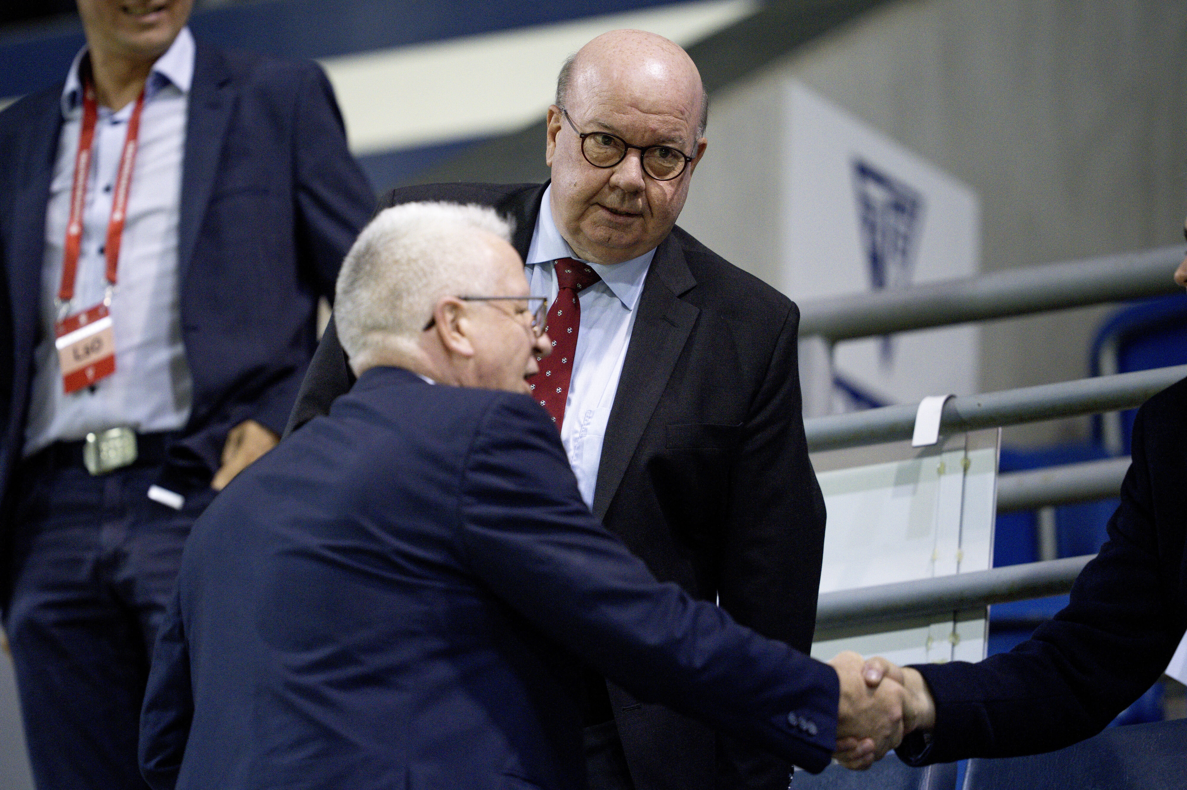 DBU vil klarlægge Uefa-retning før potentielt nyt bud