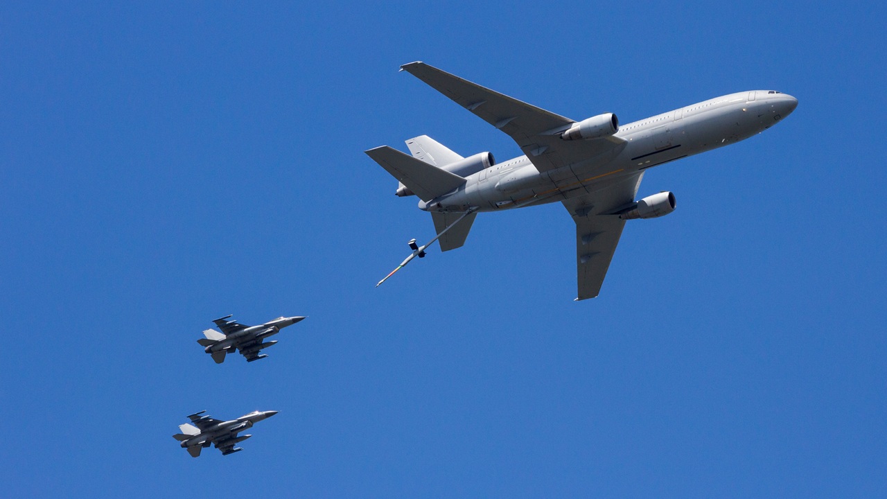 What Is “Bingo Fuel,” And Why Do Fighter Pilots Worry About It?