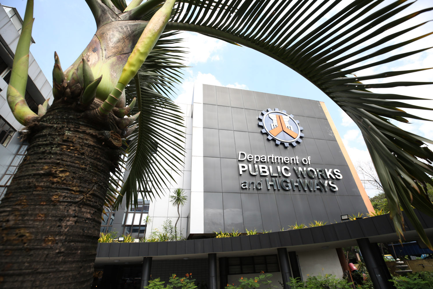 DPWH cuts budget for foreign-funded flood control works