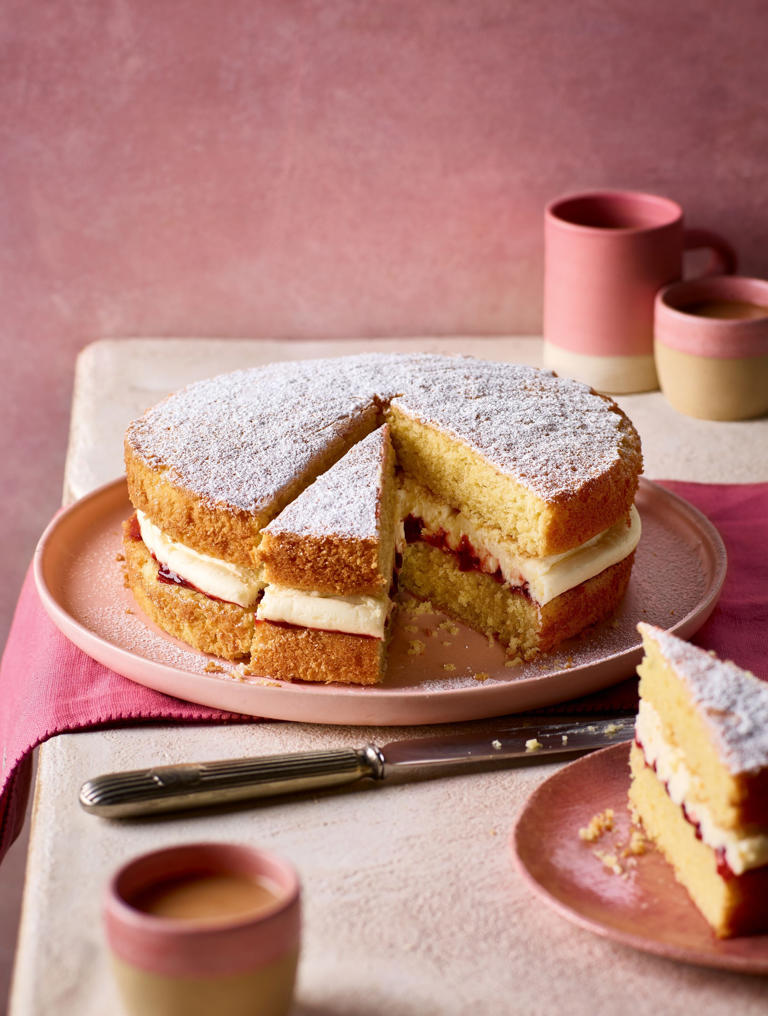 3 comforting jam-filled bakes - including a fluffy sponge, cute cookies ...