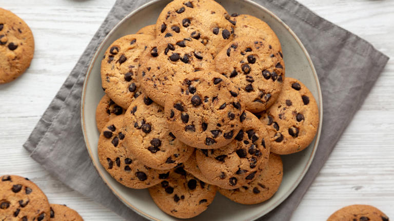 10 Snacks Boomers Remember Eating After School