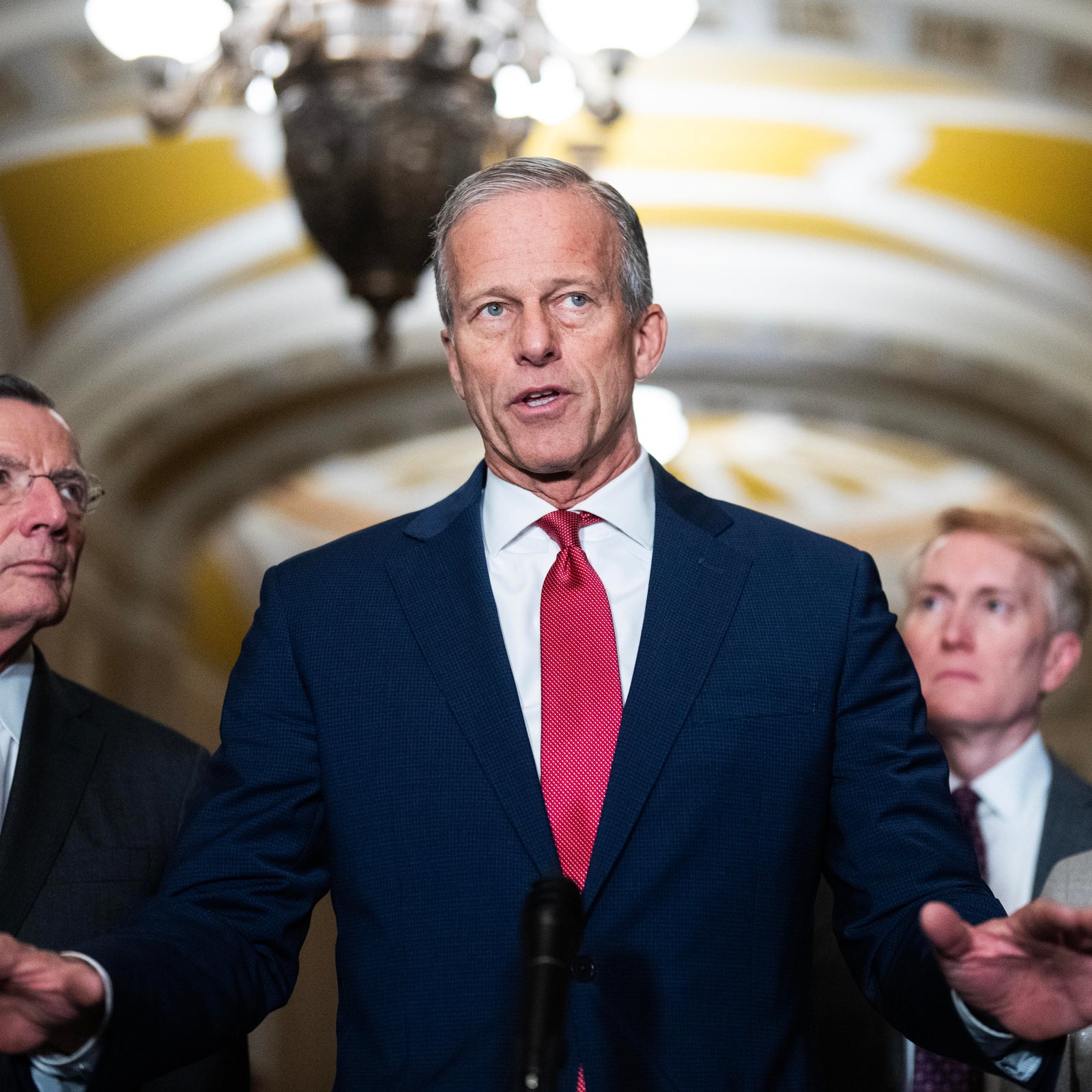 Some lawmakers see path for health care deal after failed Senate votes
