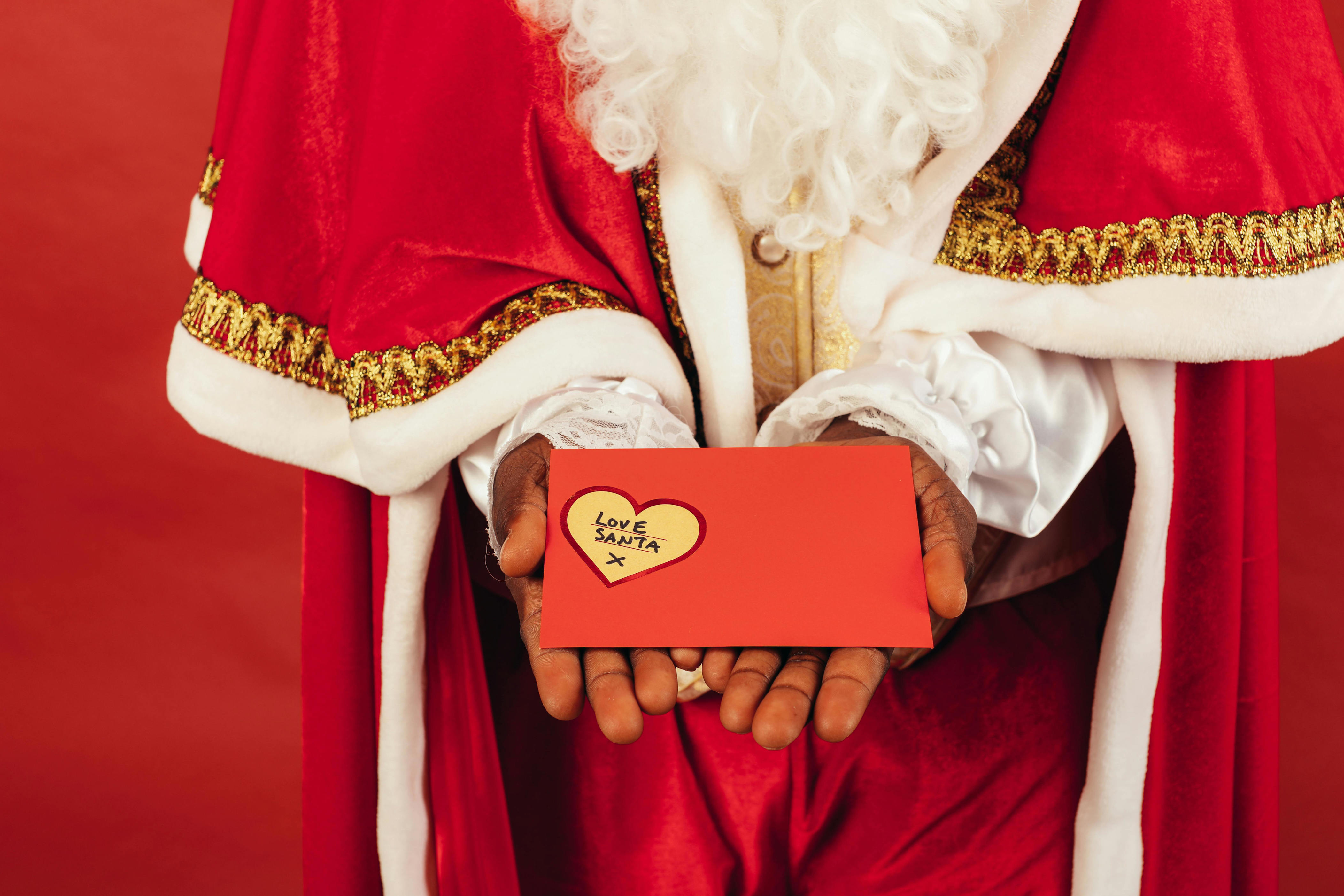 Santa’s Magic: How Belief Boosts Holiday Spending