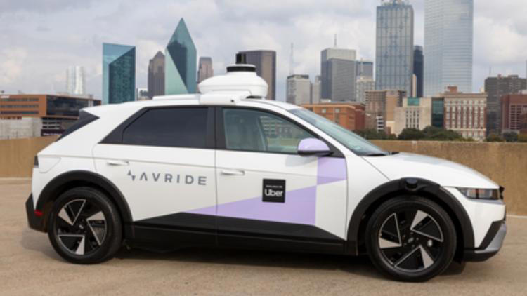 Uber launches self-driving cars in Dallas