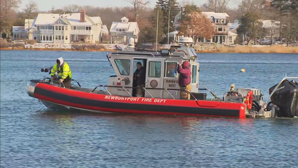 Search suspended for missing boater in Merrimack River off Newburyport ...
