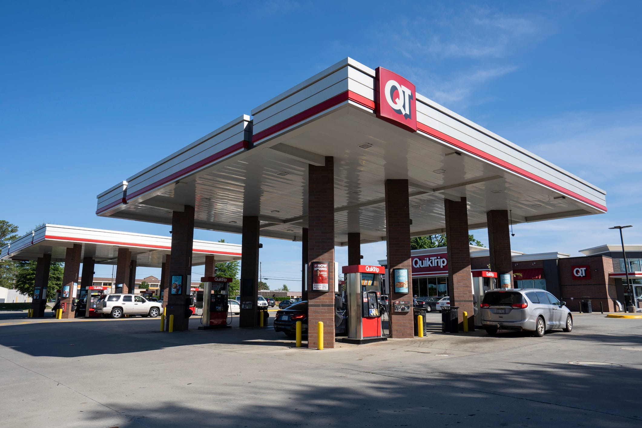 Two injured after weekend shooting at Seneca gas station