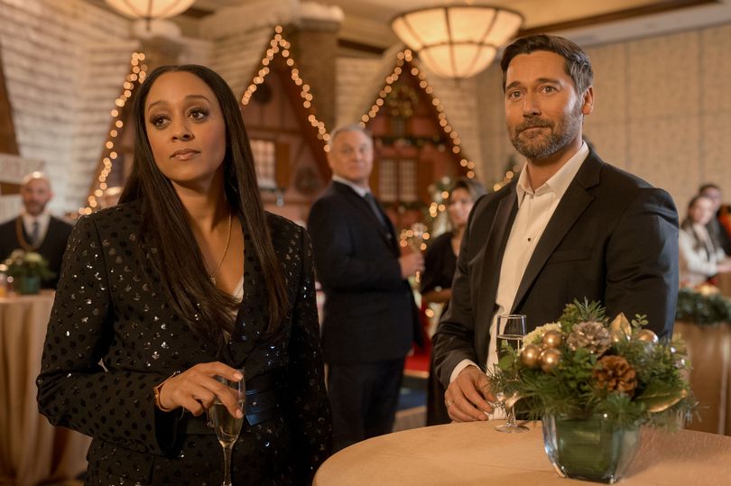 Netflix's My Secret Santa full cast from Virgin River star to Disney ...