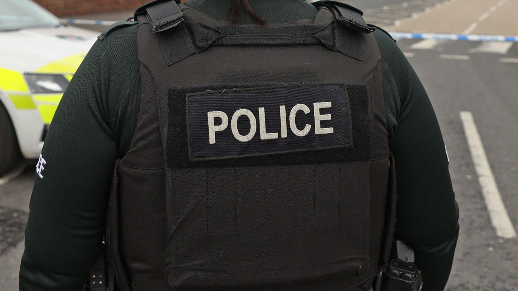 Man charged after attempted serious assault on police