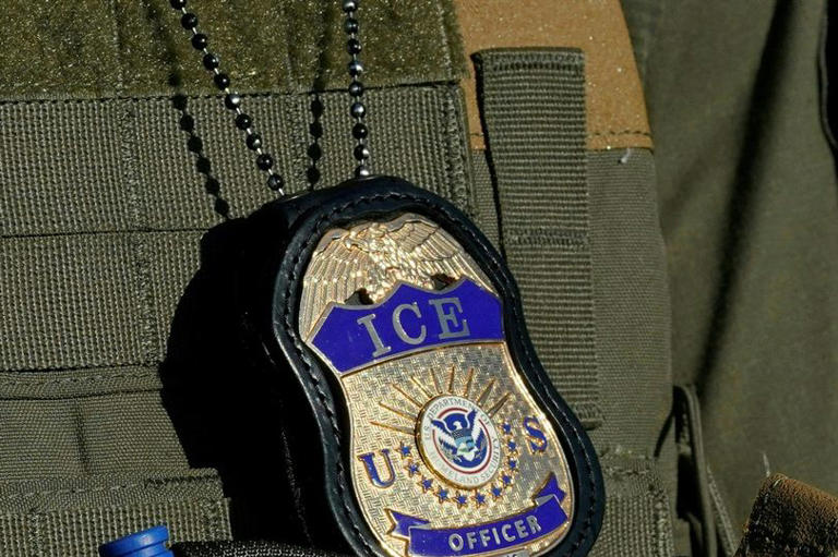 Kristi Noem's desperate ICE push backfires as DHS recruit 'woefully ...