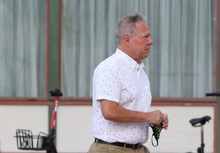 Chris Pettit makes his case to appeals court in fight to set aside ...